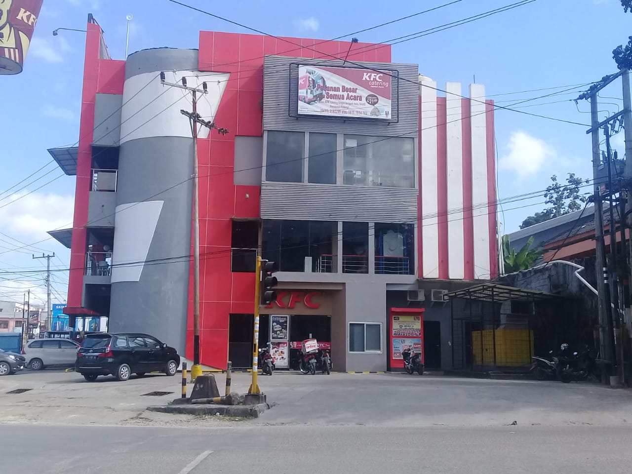 Sudah Dibekukan Sementara, KFC MT Haryono Kota Kendari Masih Tetap ...